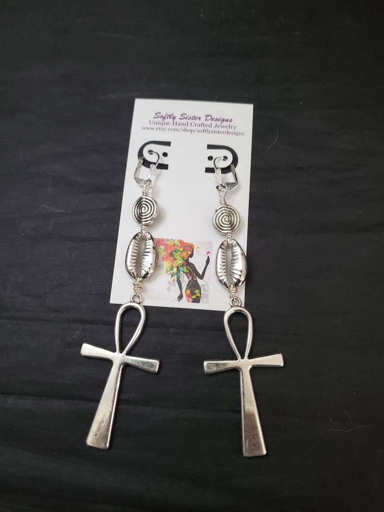 Beautiful Ankh Symbol Dangle Earrings. - Etsy