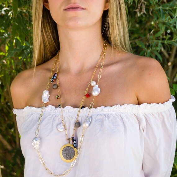 Diamond Disc Necklace Chunky Gold Chain Pearl and Shell | Etsy