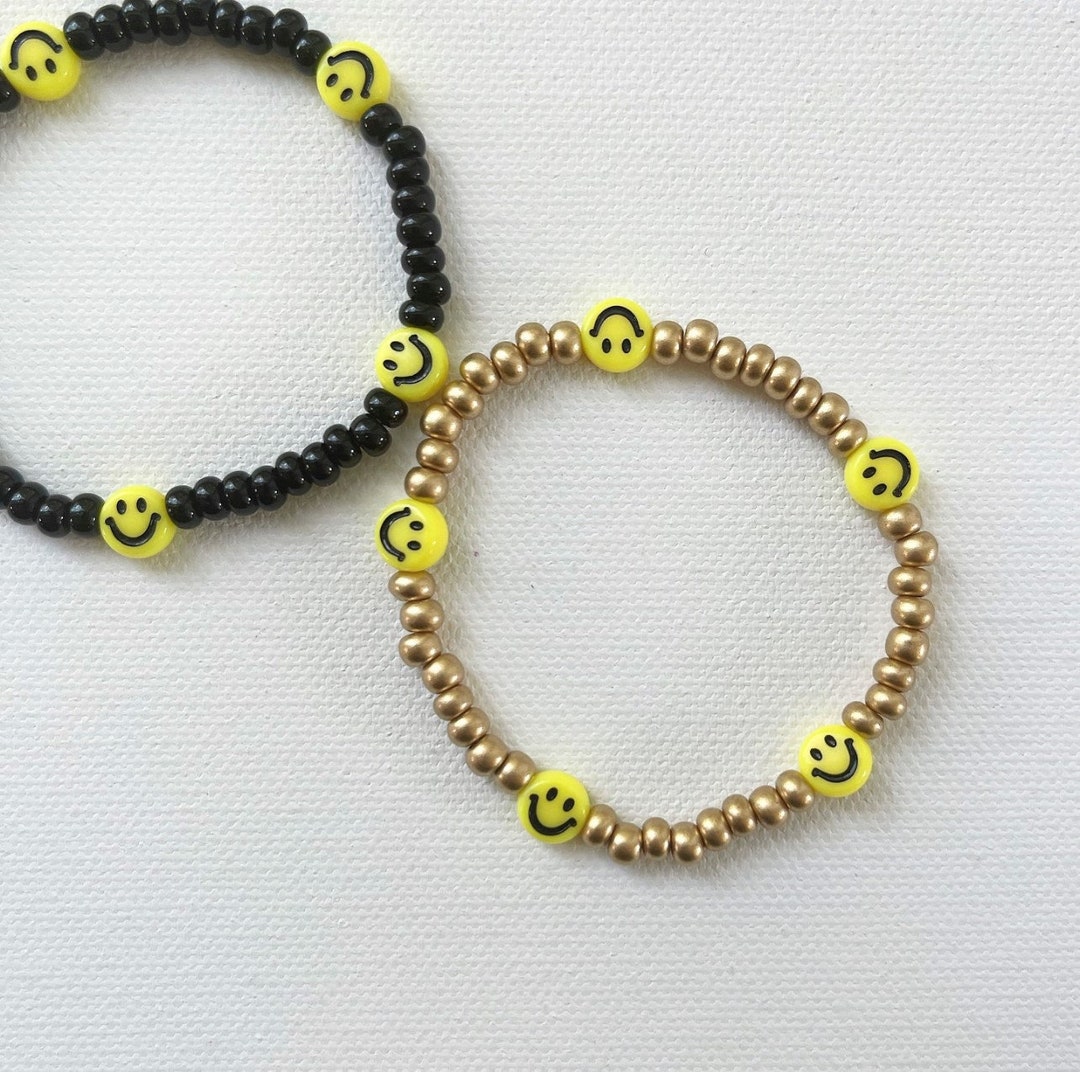 Smiley Face Bracelet Gold Beaded Stack Bracelet Party Favors Jewelry ...