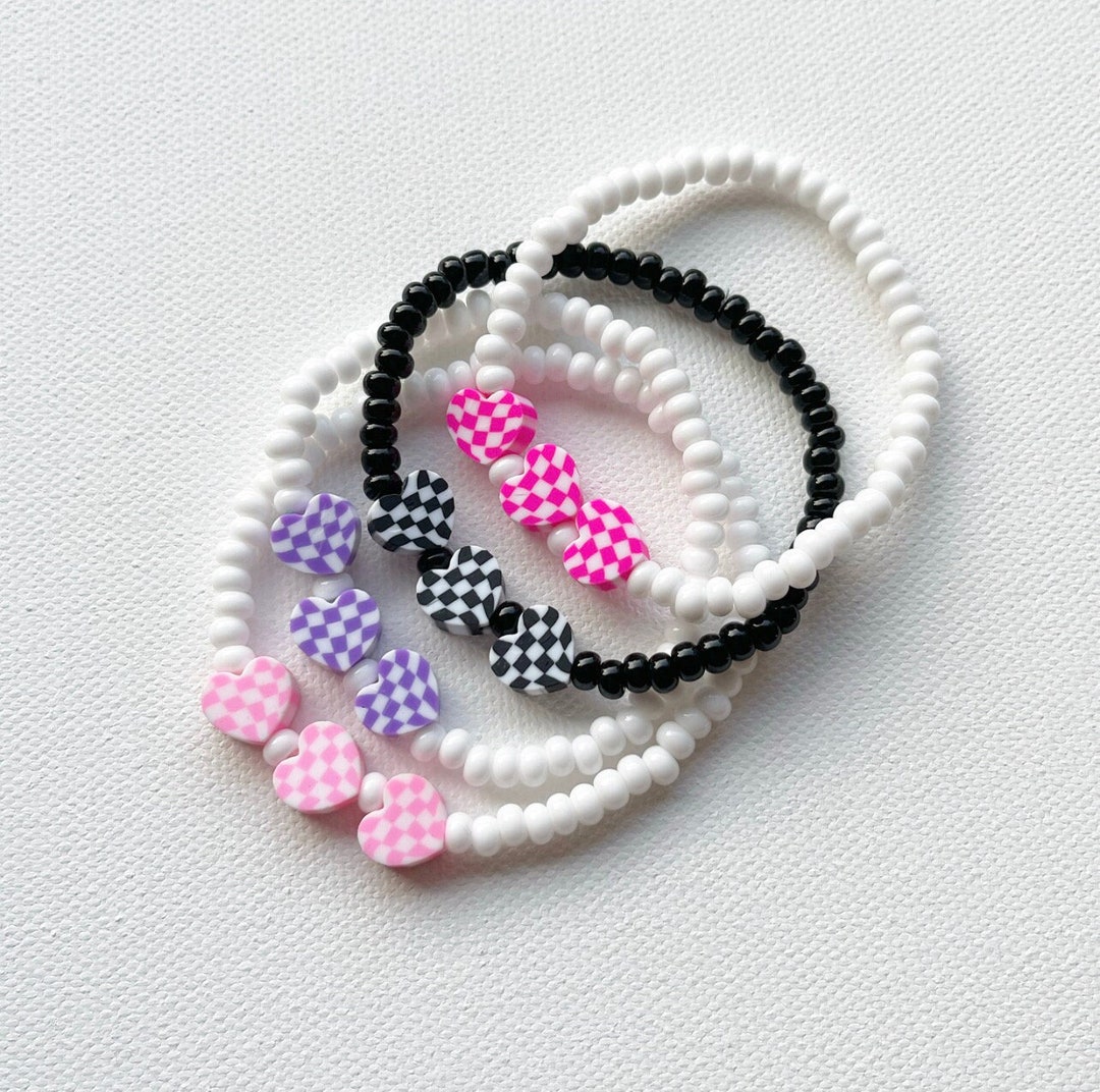 Checkerboard Print Bracelet Black and White Retro Checkered Beaded ...