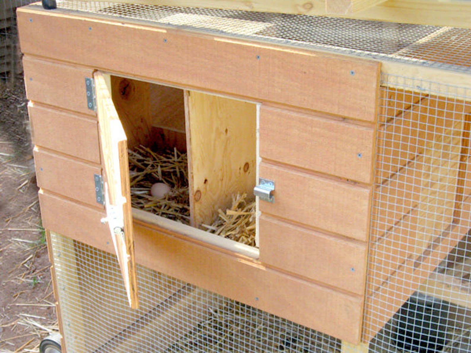 The Garden Ark Mobile Chicken Coop Plan Ebook (PDF), Instant Download ...