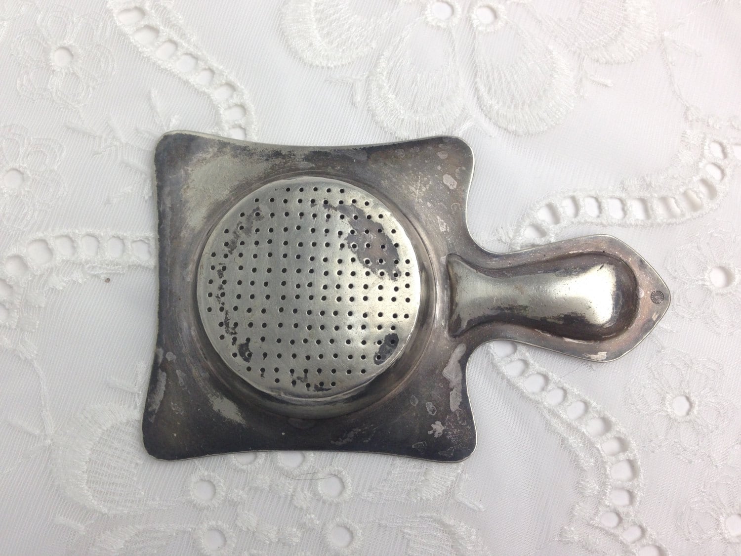 Tea Sifter or Strainer / Art Krupp Berndorf / 1920s Minimal Design ...