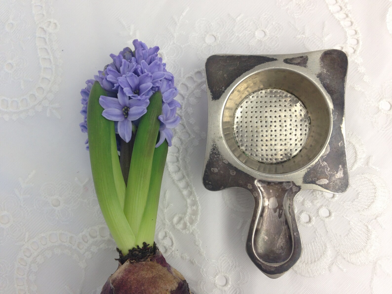 Tea Sifter or Strainer / Art Krupp Berndorf / 1920s Minimal Design ...