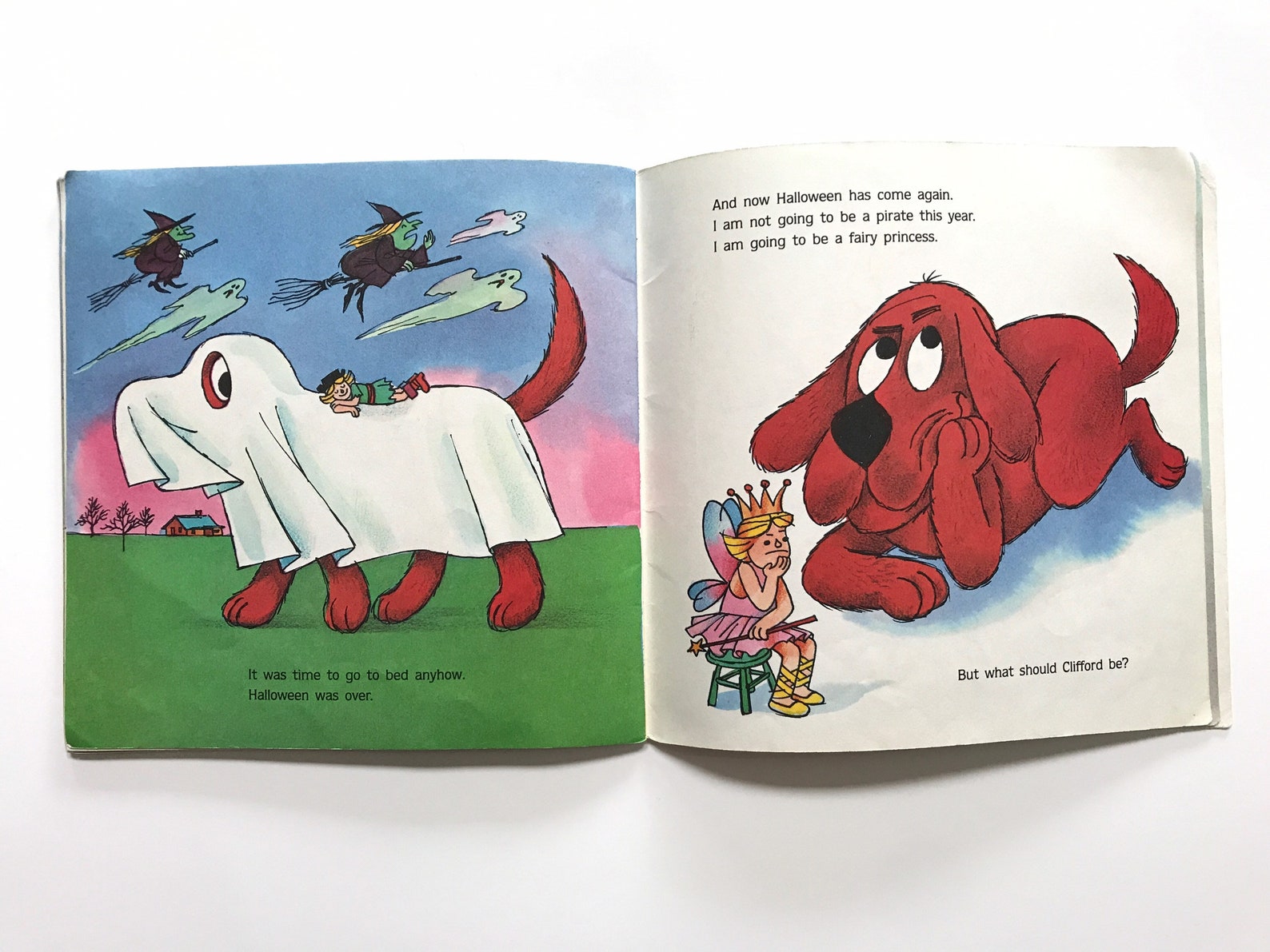 Cliffords Halloween Book 1986 Kids Children Spooky Season - Etsy