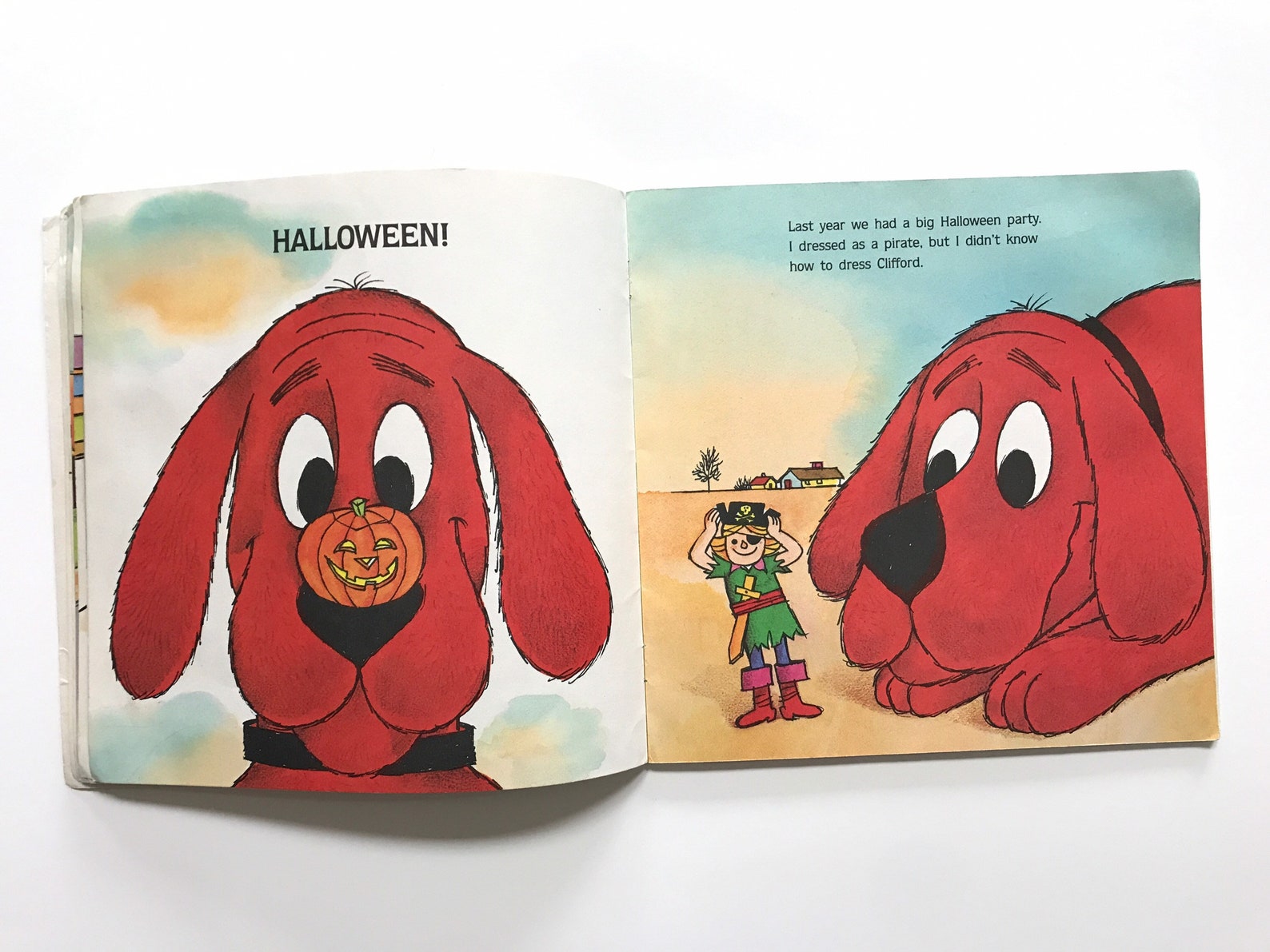 Cliffords Halloween Book 1986 Kids Children Spooky Season - Etsy