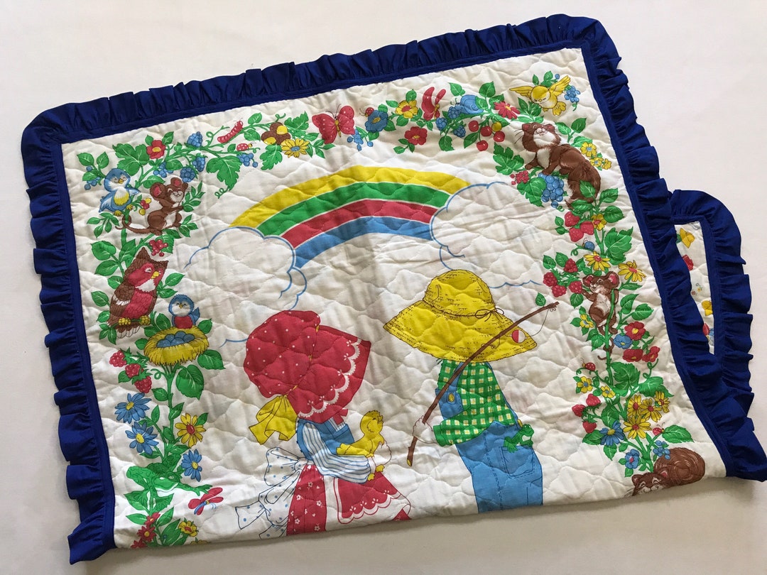 Bonnet Kids Baby Blanket 80s Kids Babies Crib Blankie Nostalgic ...