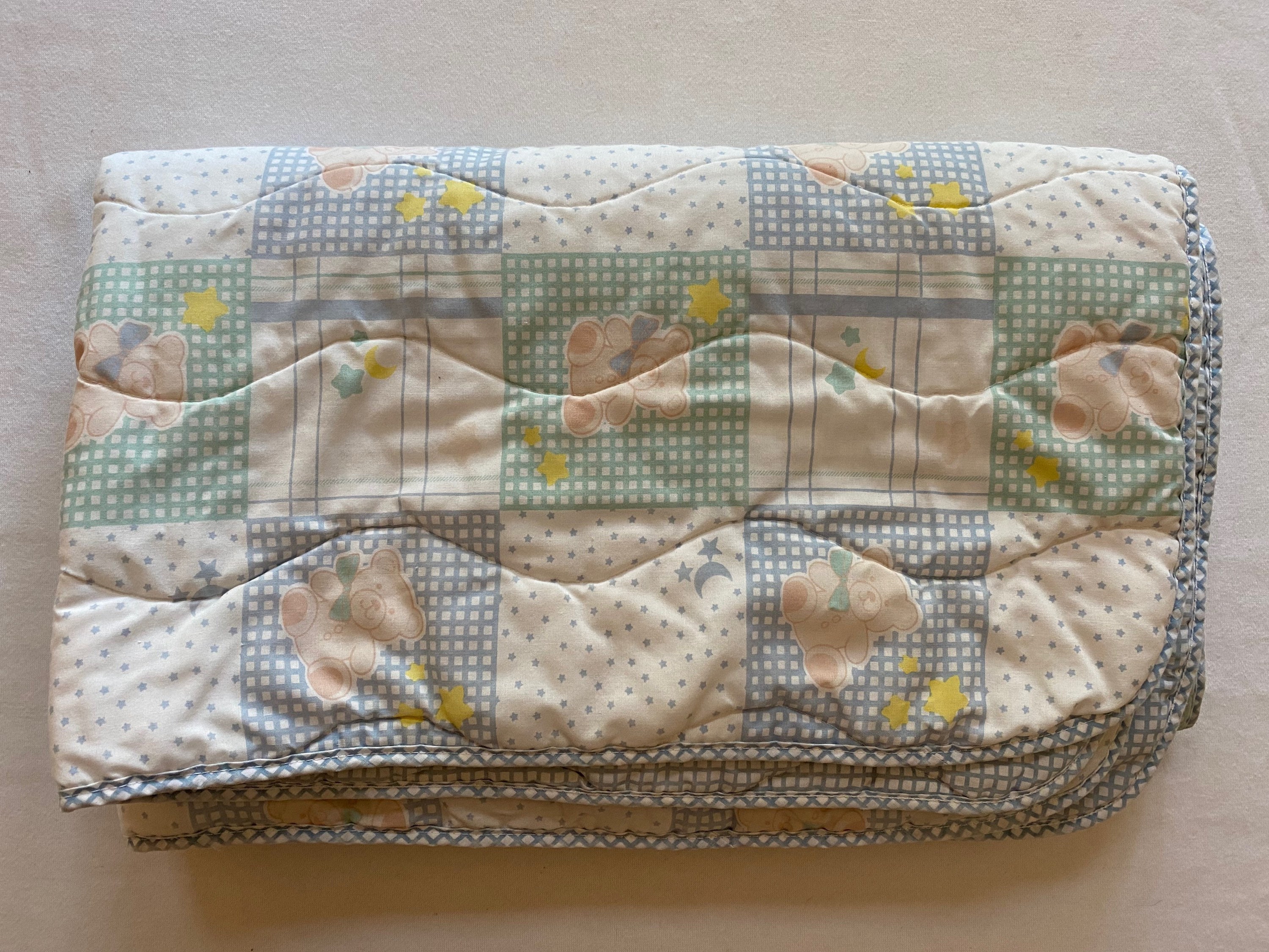 Pastel Baby Blanket With Bears 80s Kids Babies Crib Blankie Nostalgic ...