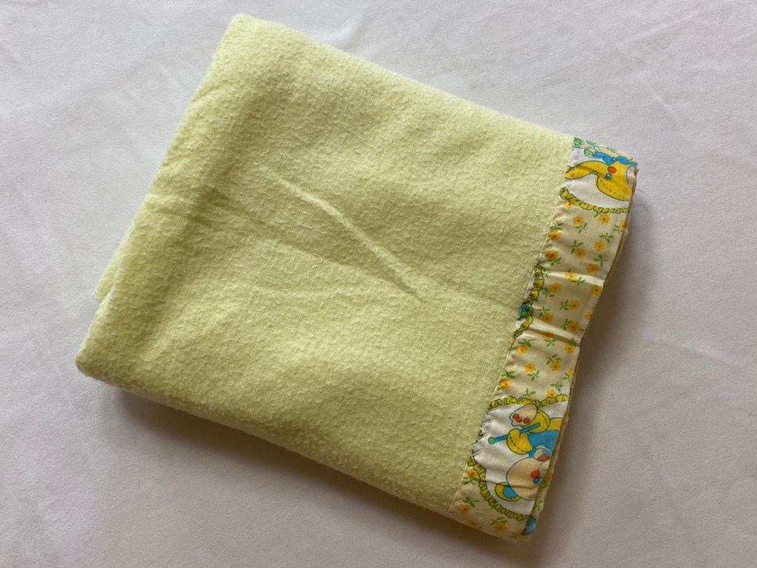 Vintage Yellow Baby Blanket Crib Blankie Nostalgic Retro 70s 80s With ...
