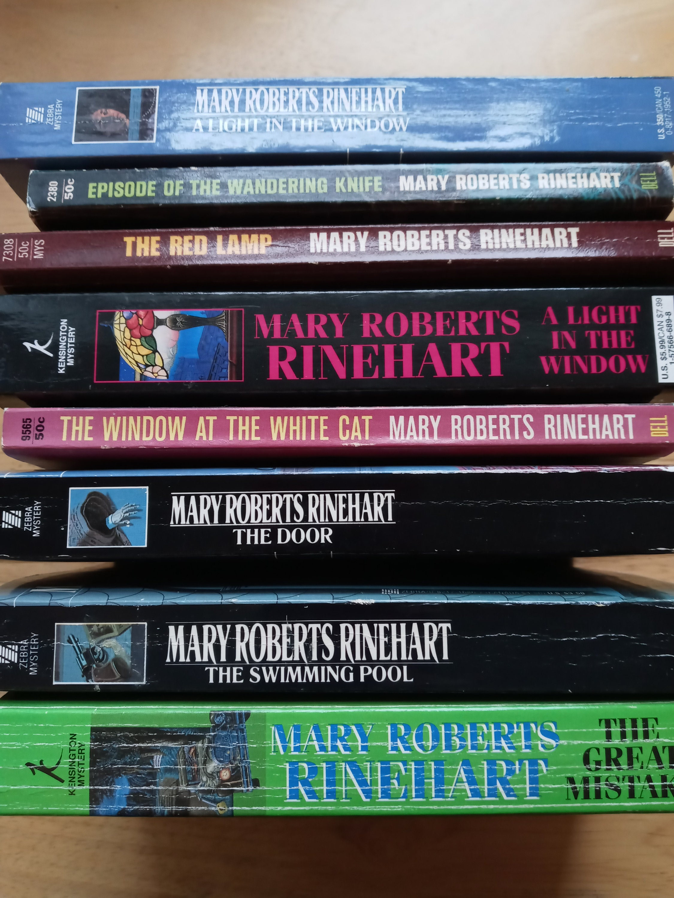 The Swimming Pool by Mary Roberts Rinehart - bdapara