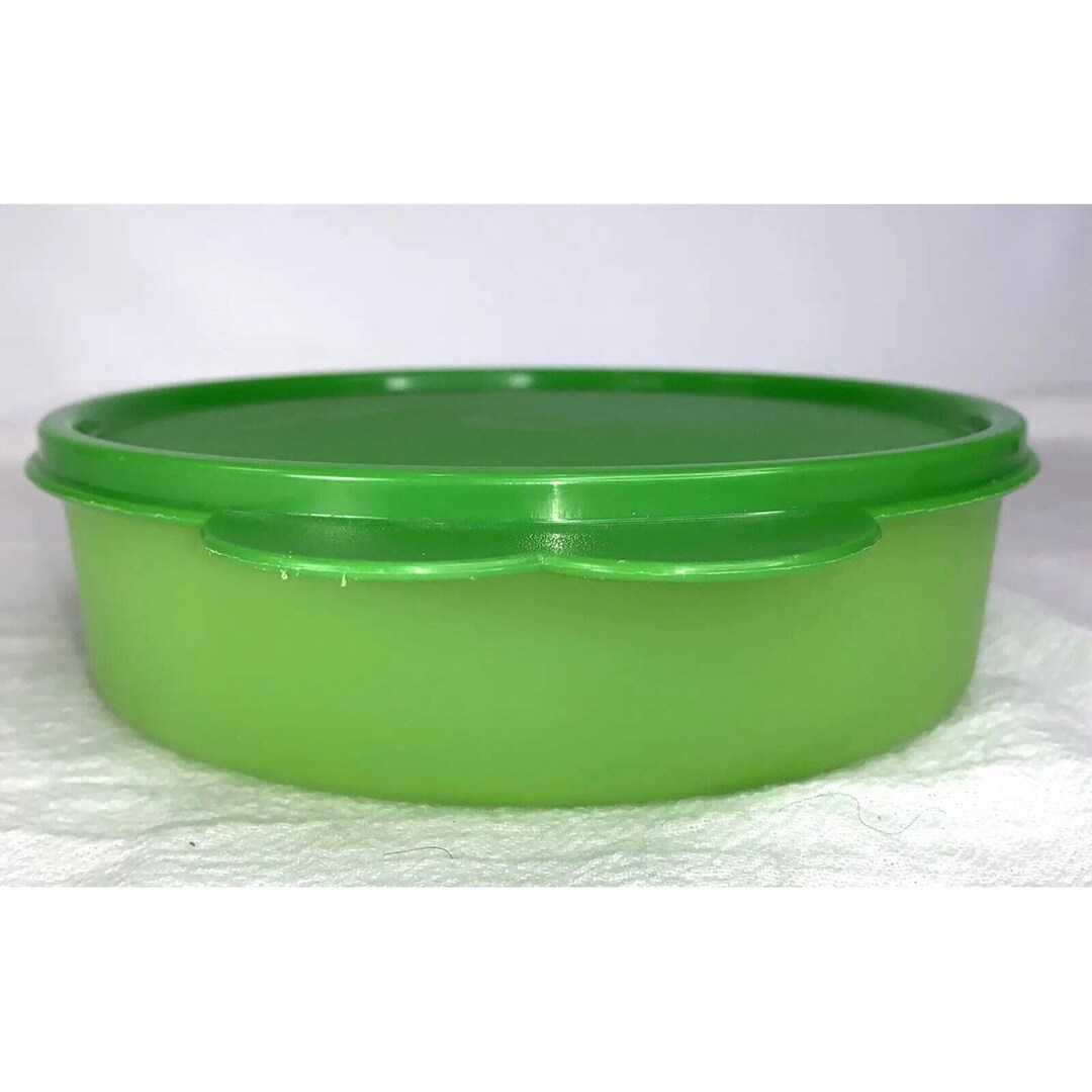 Tupperware 1405-17 LIME GREEN 6" Round Bowl Snack Cereal Bowl W/lid ...