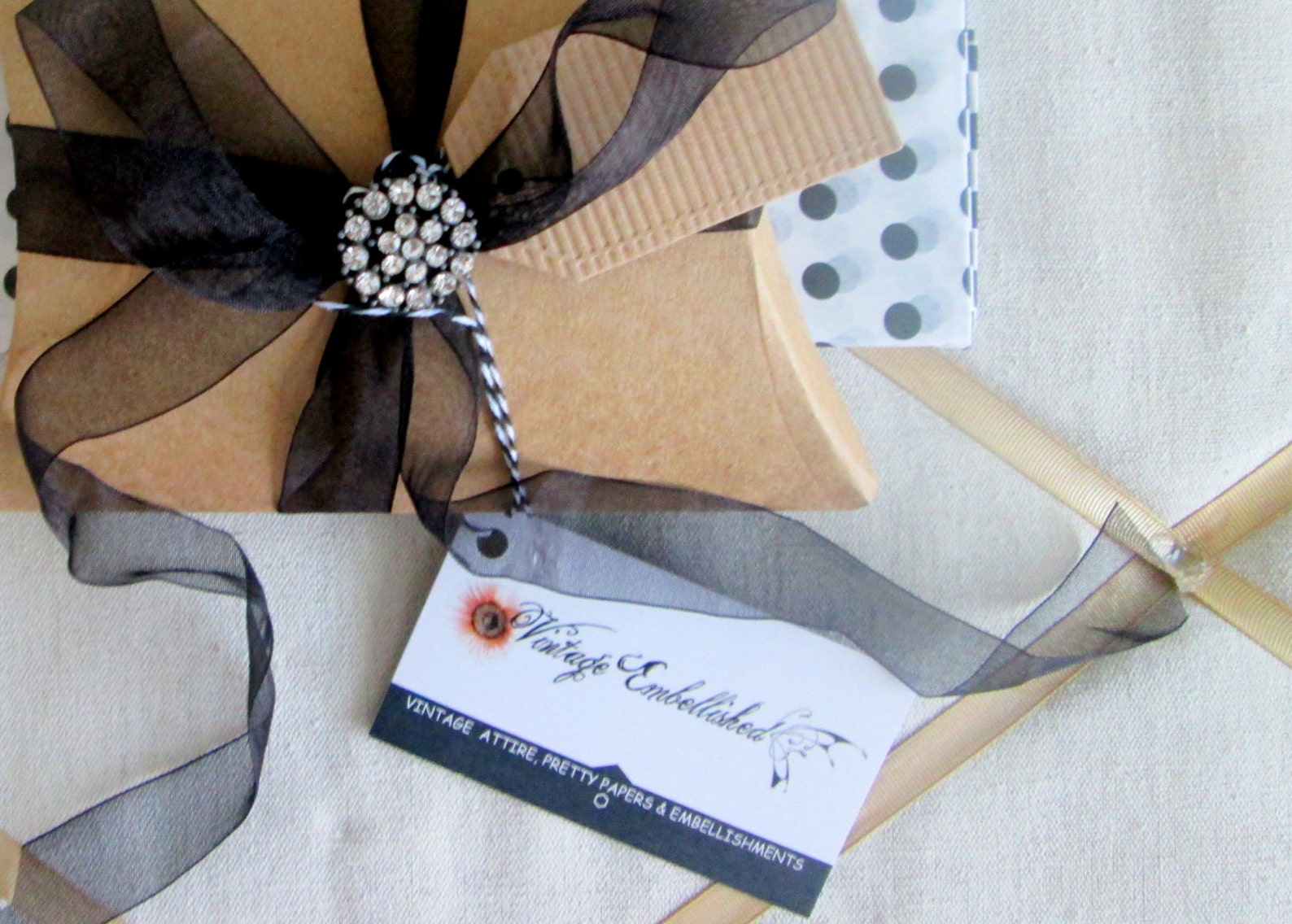 Beautiful Gift Wrap for All Small Items, Jewelry, Small Purses, Jewelry ...