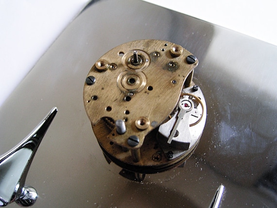 METRON table clock - Gem