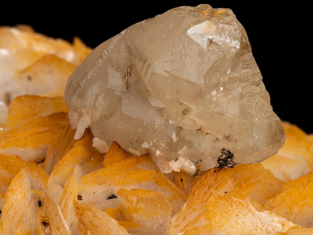 Rare Fluorescent CERUSSITE With Barite Crystal 6.84 Oz Stone Specimen ...