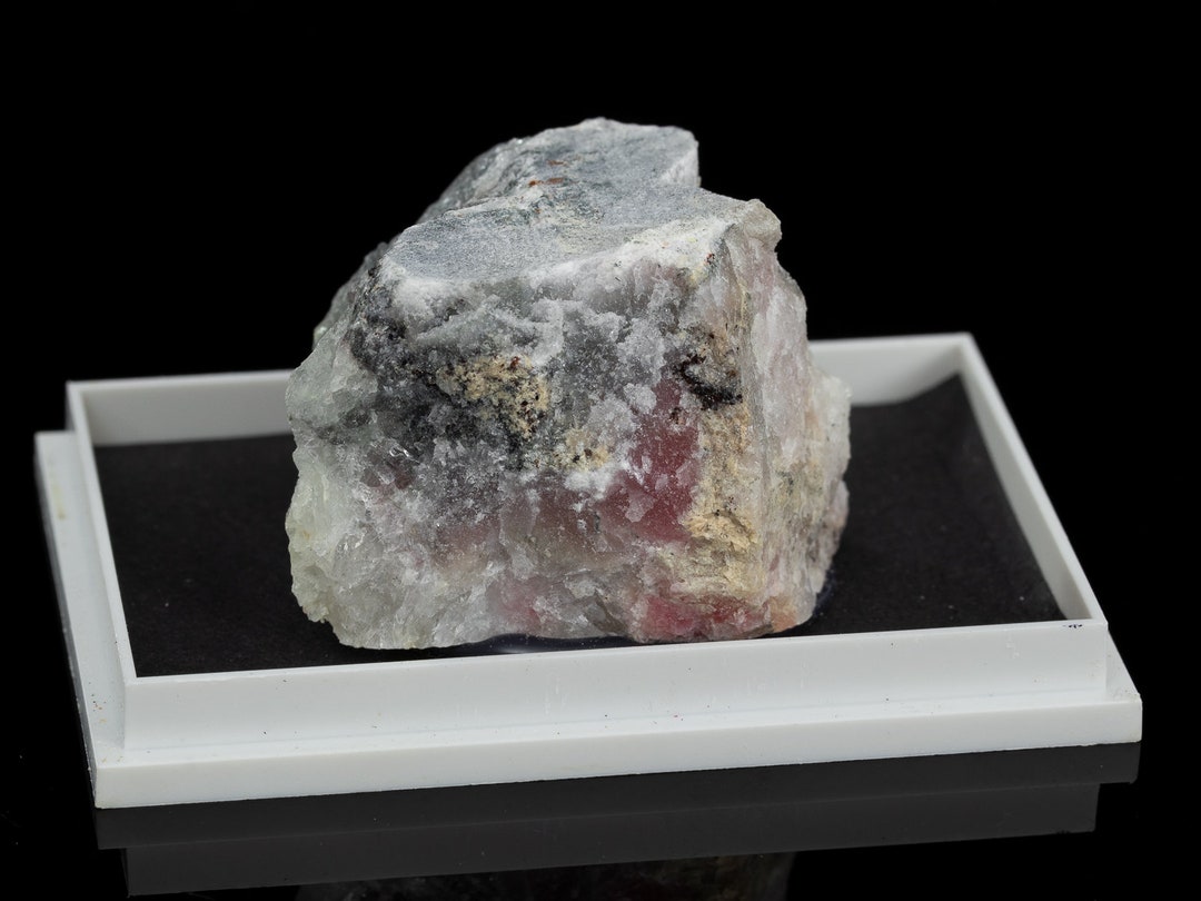 Rare Fluorescent TUGTUPITE Beryllite Crystal Stone 150 Cts in Box ...