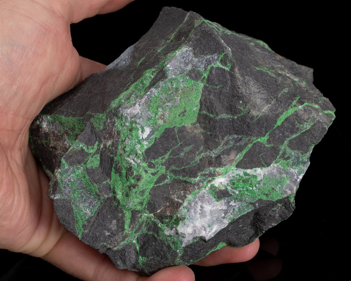 Rare Uvarovite Green Stone Specimen in Chromite With Calcite | Etsy