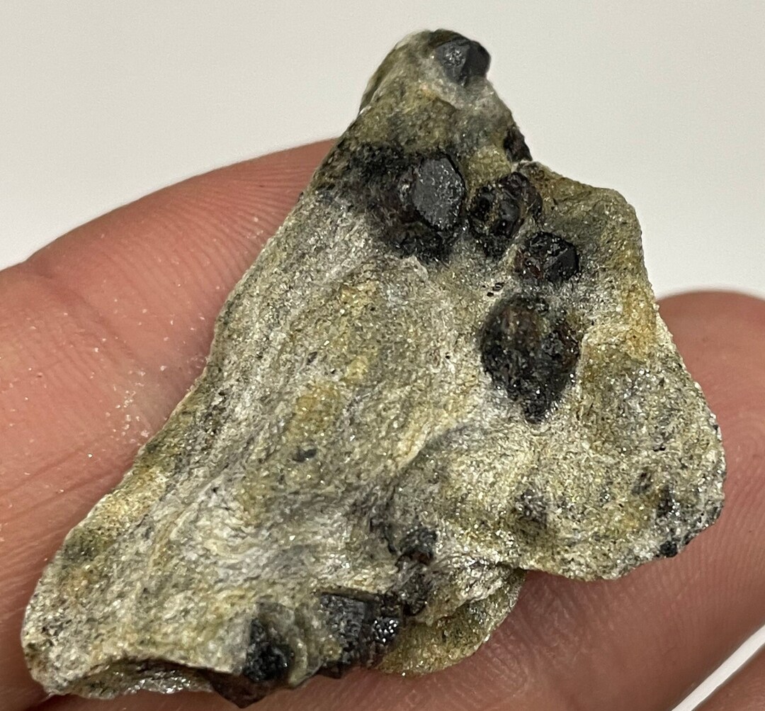 Rare Garnet Almandine Crystal on Matrix 0.23 Oz Healing Chakra Stone ...