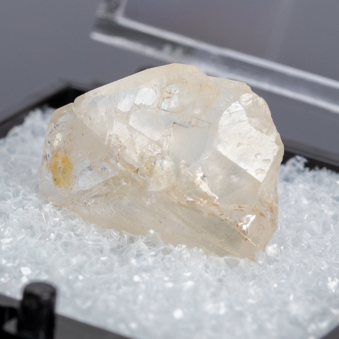 Rare PHENAKITE Crystal Specimen 8 Cts Stone Thumbnail in Perky Box ...