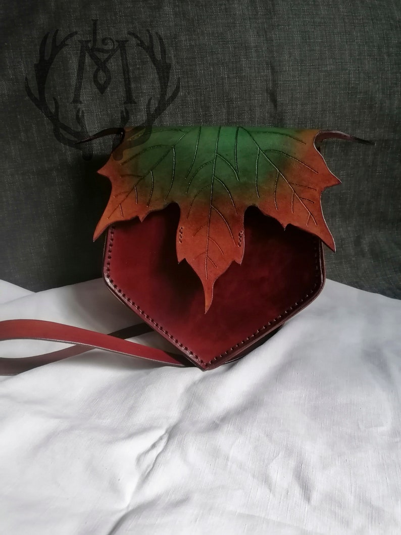 Shoulder Maple Leaf Bag in Genuine Leather // Fantasy Larp Ranger Elf ...