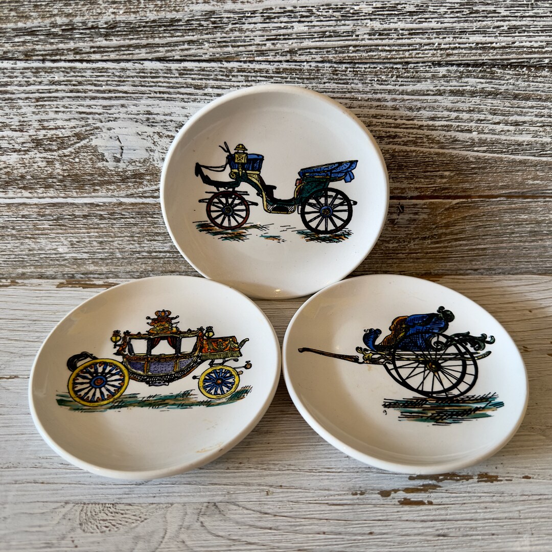Vintage Set of Small Decorative Porcelain Plates, Made in Italy ...