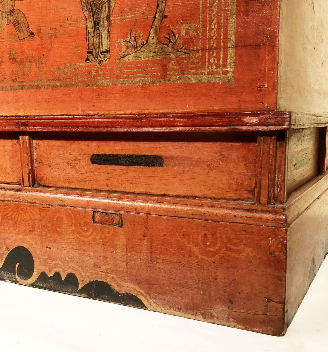Antique Chinese Trunk 5590 Red Lacquer Hand Painted Circa | Etsy