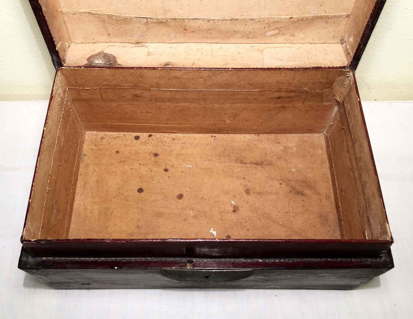 Antique Chinese Leather Box (3439), Circa Mid of 19th Century - Etsy