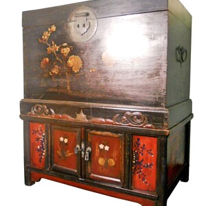 Antique Chinese Hand-painted Chest on Chest 5979, Circa 1800-1849 - Etsy
