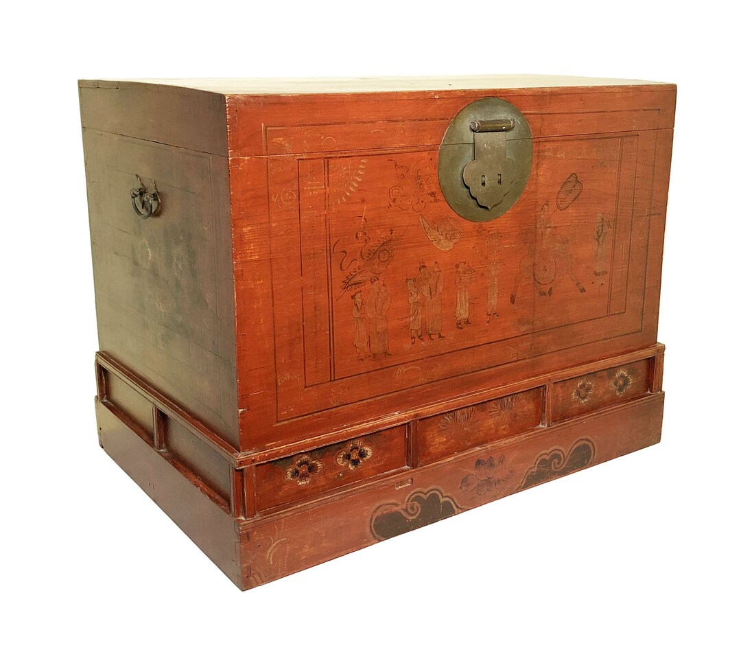 Antique Chinese Hand Painted Red Lacquer Trunk (3418), Circa 1800-1849 ...