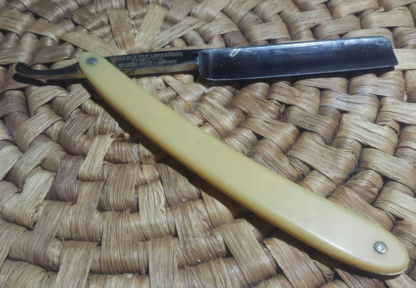 Vintage Hess German Straight Razor, Celluloid Handle, Silver Blade ...