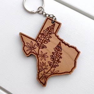 Texas Engraved Keychain Texas Bluebonnet Texas Gift Illustrated State ...