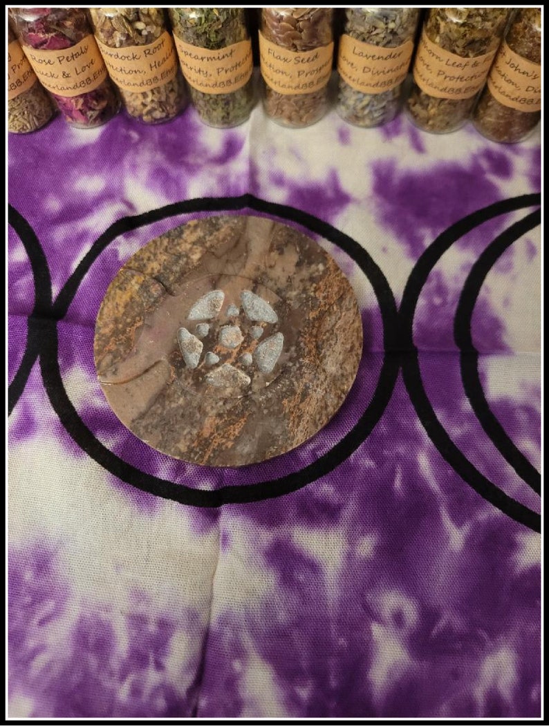 Triple Moon Wiccan Altar Box Kit Herbs Incense Altar - Etsy