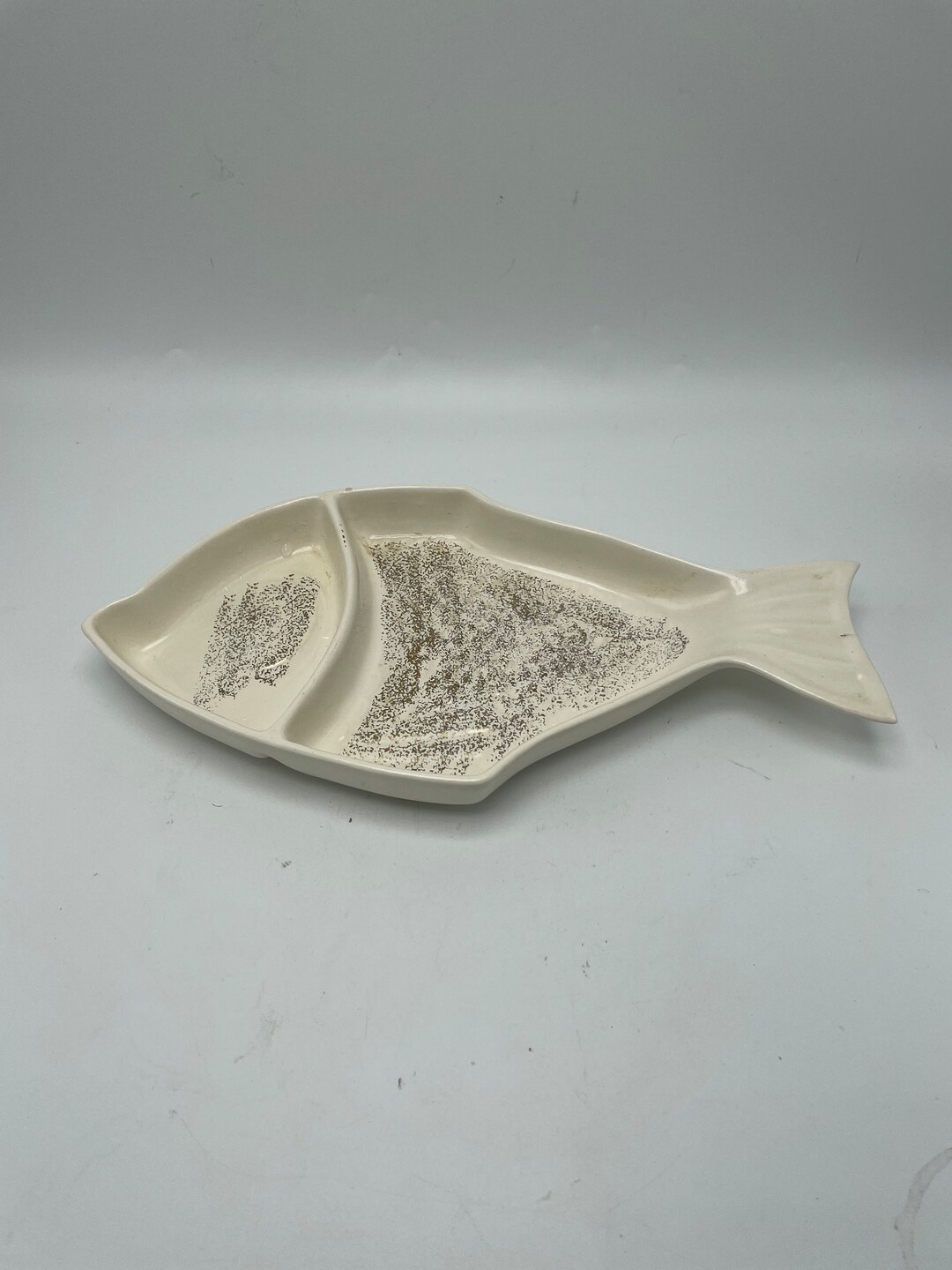 USA Pottery Fish Dish - Etsy