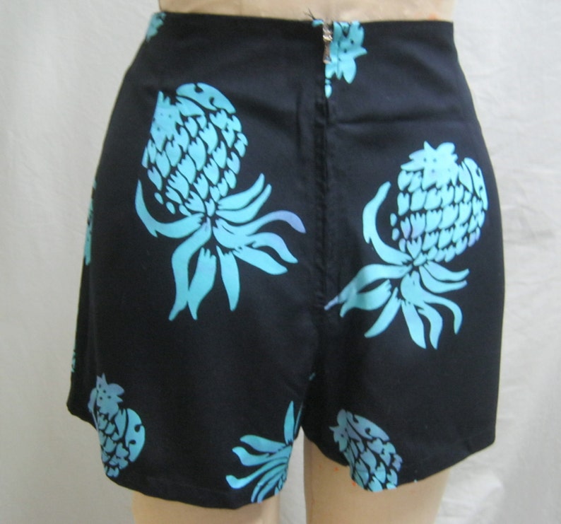 Vintage 80s 90s Faux WRAP Indonesian BATIK Tiki Rayon SHORTS Bali Style ...