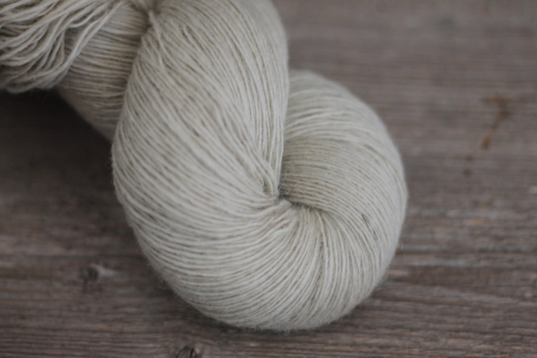 Dundaga Wool Undyed Yarn 6/1 Lace Weight Fingering Natural Rustic Wool ...