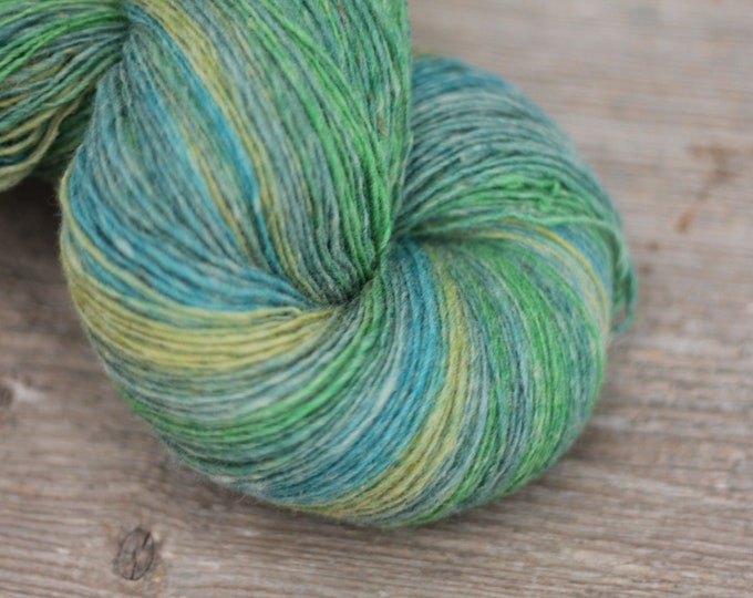 Dundaga Wool Gradient Wool Yarn 6/1 Lace Weight Fingering Natural ...