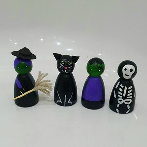 Halloween Peg Dolls - Hand Painted - Etsy