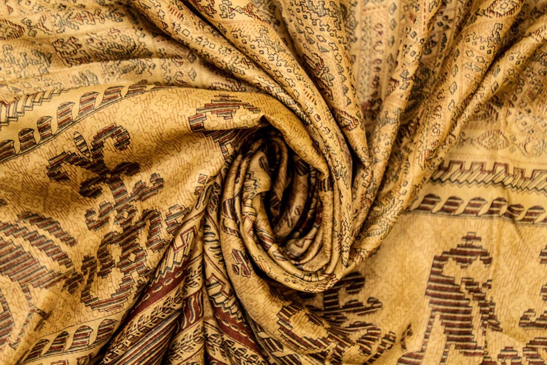 Vintage Indian 100% Pure Silk Saree Recycled Upcycled Pure Silk Sari ...
