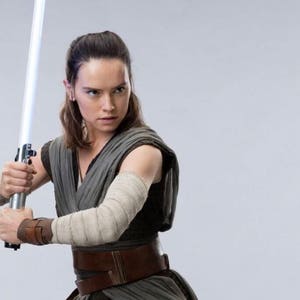 Rey Cosplay Star Wars: the Force Awakens/the Last Jedi Rey's Leather ...