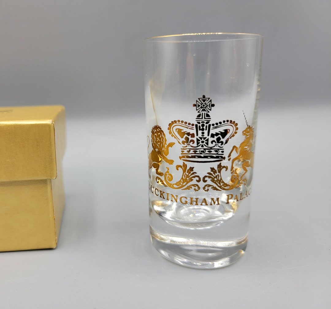 Shot Glass, Buckingham Palace and Lion Crown and Unicorn Printed in 24K ...