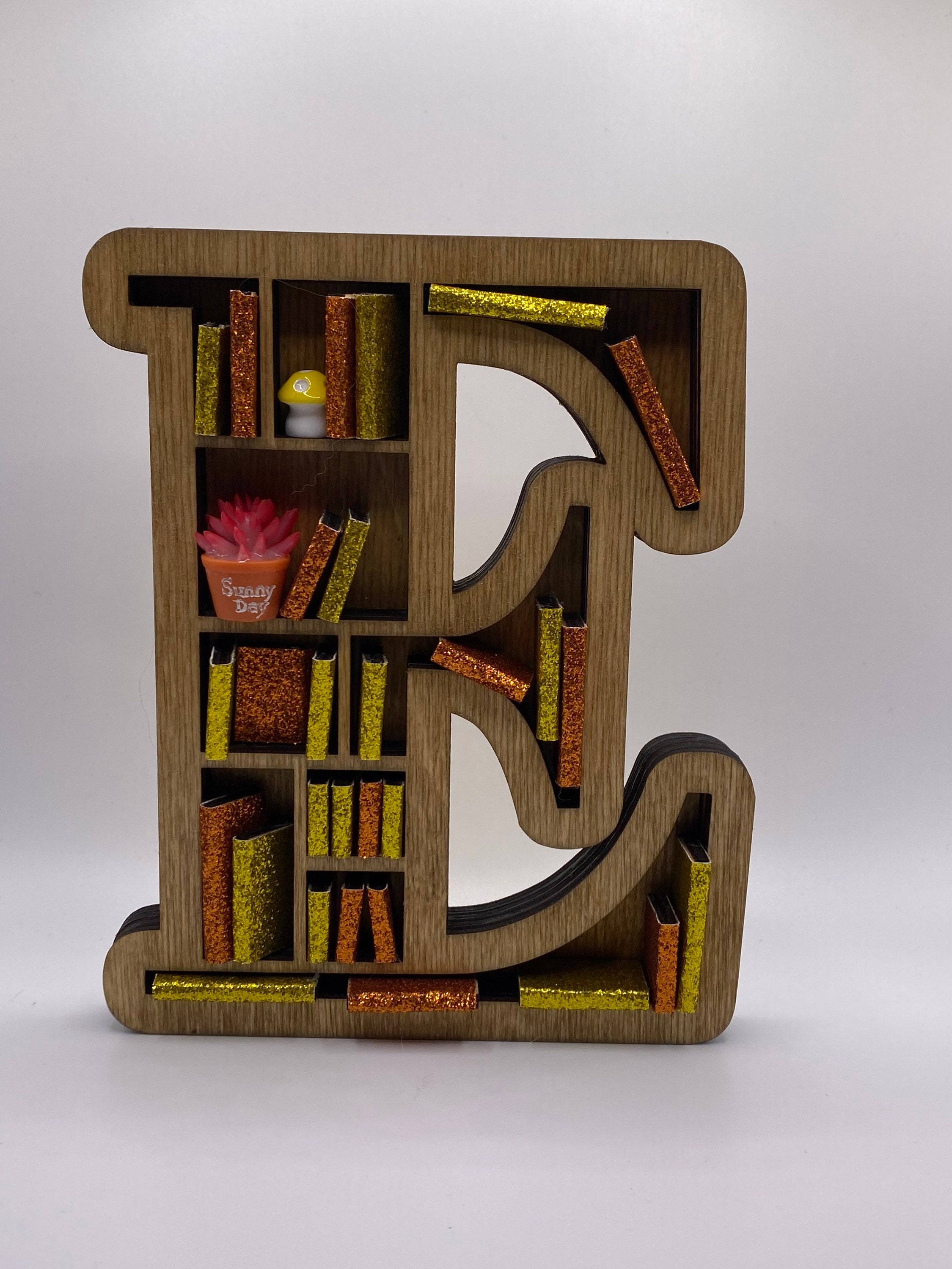 Book Nook Letter E, DIY Book Nook, Book Lover Gift, Book Nook Kit ...