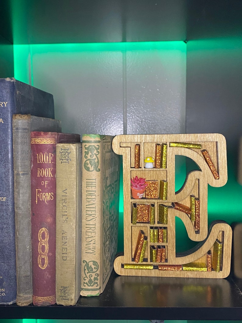 Book Nook Letter E, DIY Book Nook, Book Lover Gift, Book Nook Kit ...