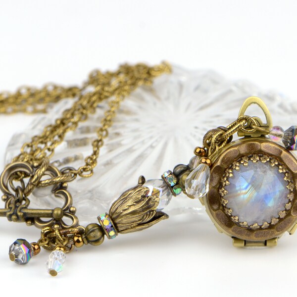 Moonstone Locket - Etsy