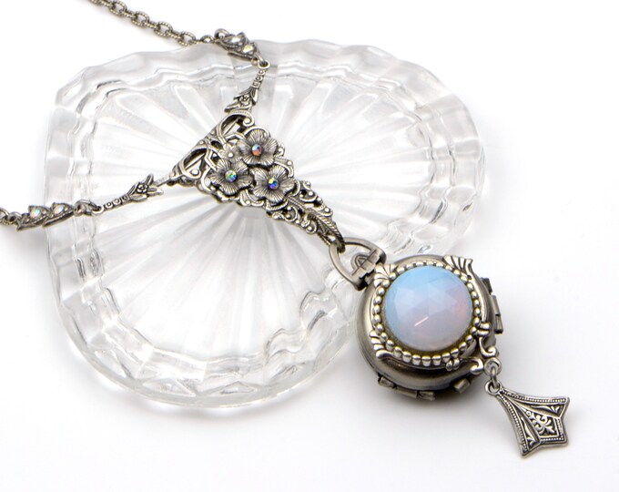 Multi Photo Locket Necklace, Antique Silver Locket Holds 4 Pictures ...
