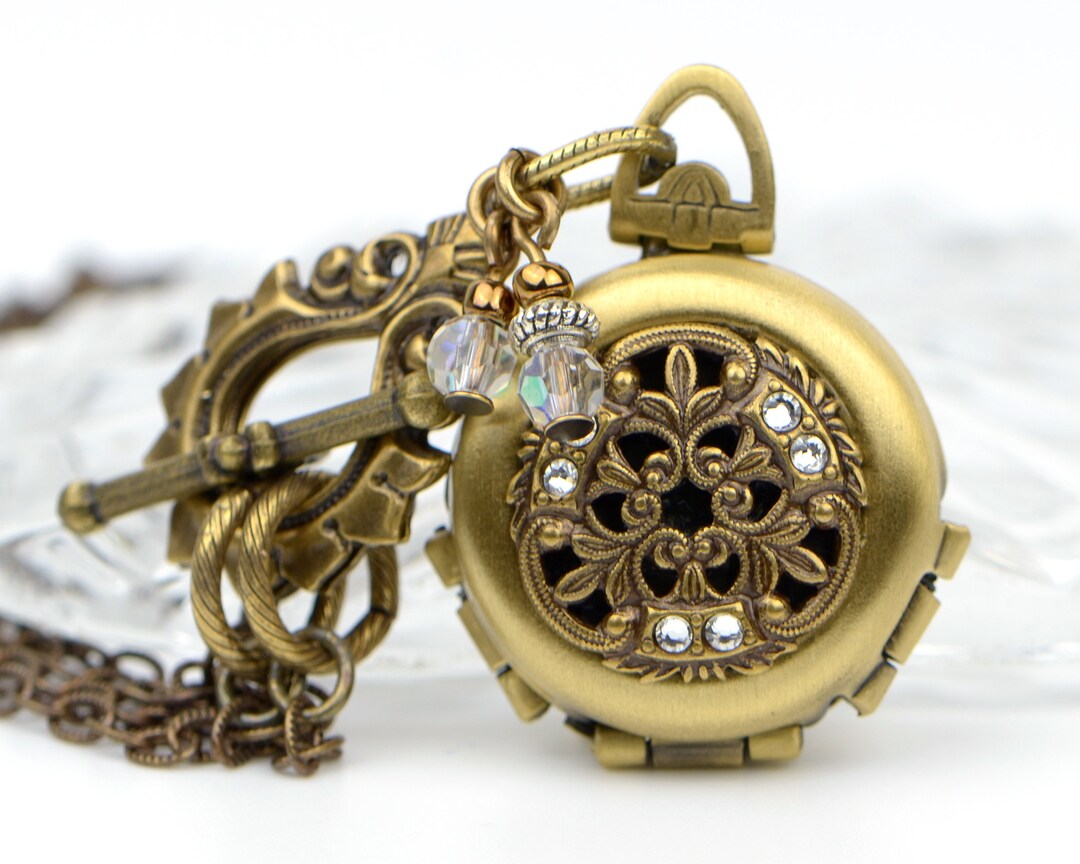 Four Photo Locket, Modern Vintage Locket, Picture Locket, Victorian ...