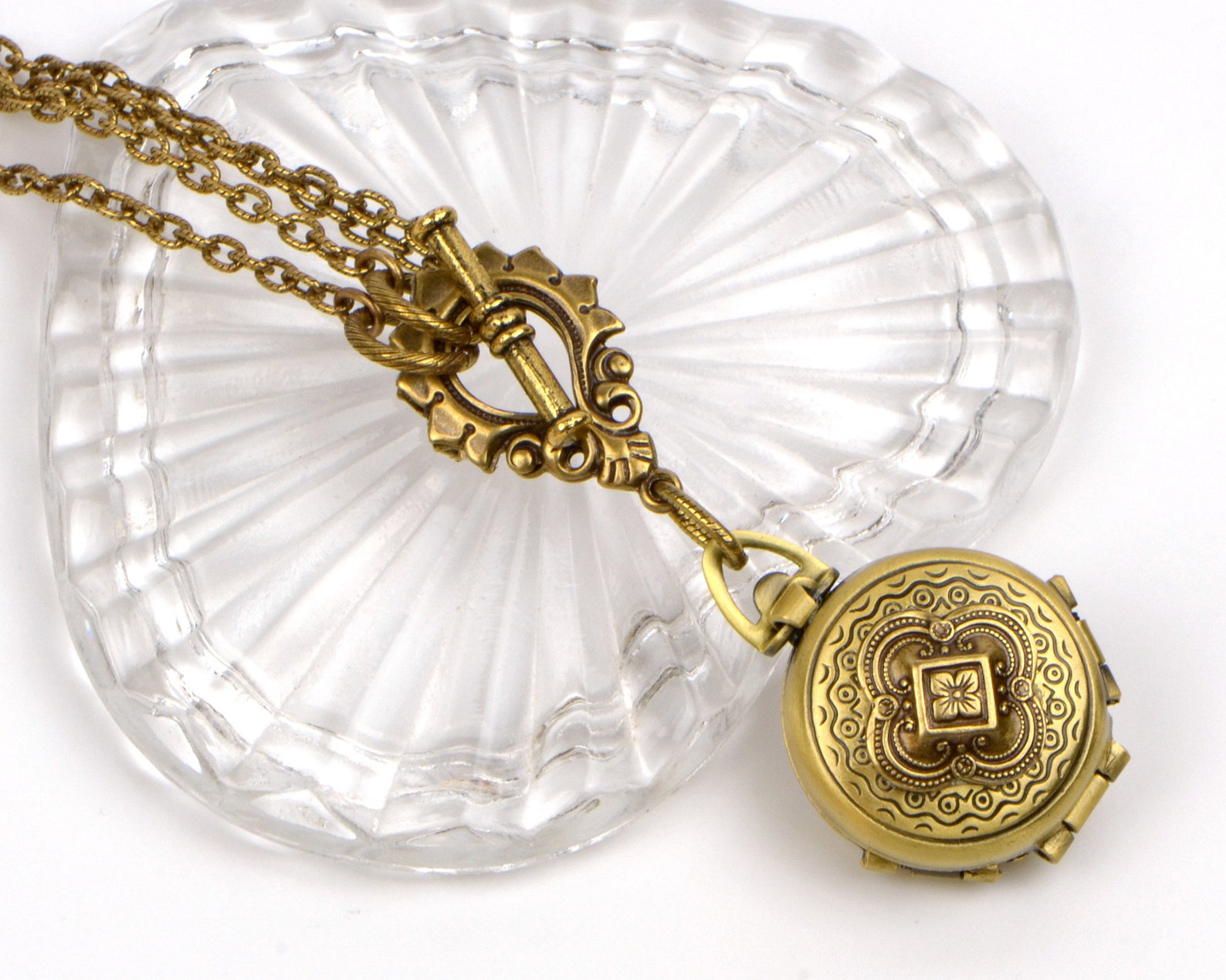 Four Photo Locket Modern Vintage Locket Picture Locket - Etsy