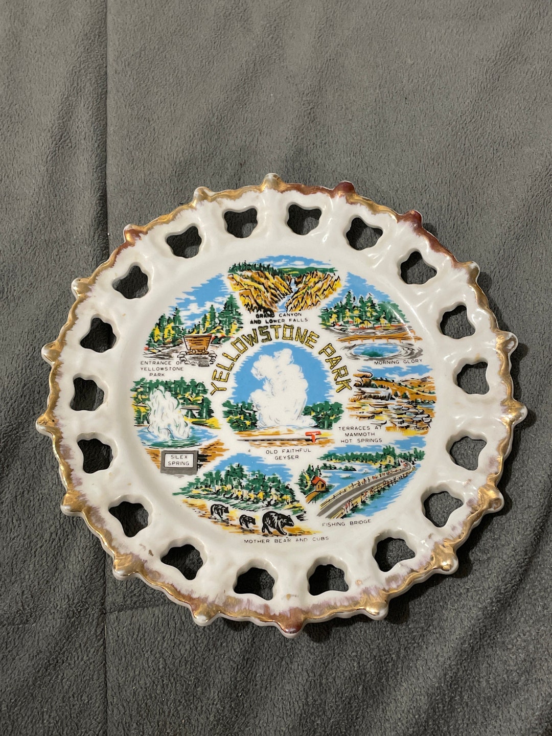 Vintage Yellowstone Park Souvenir Plate - Etsy