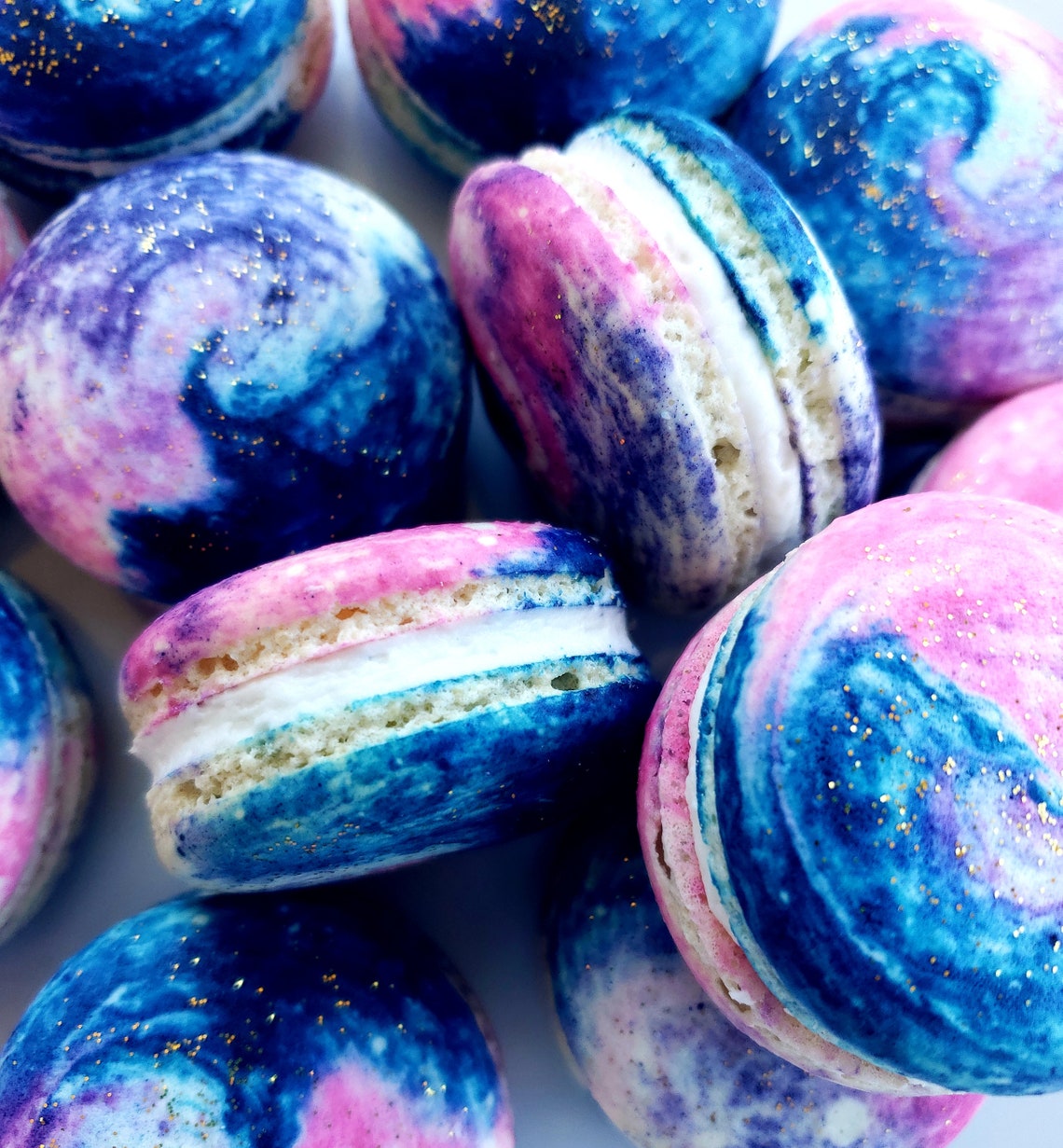 12 Galaxy Space French Macarons With Gold Sparklesglutenfree | Etsy