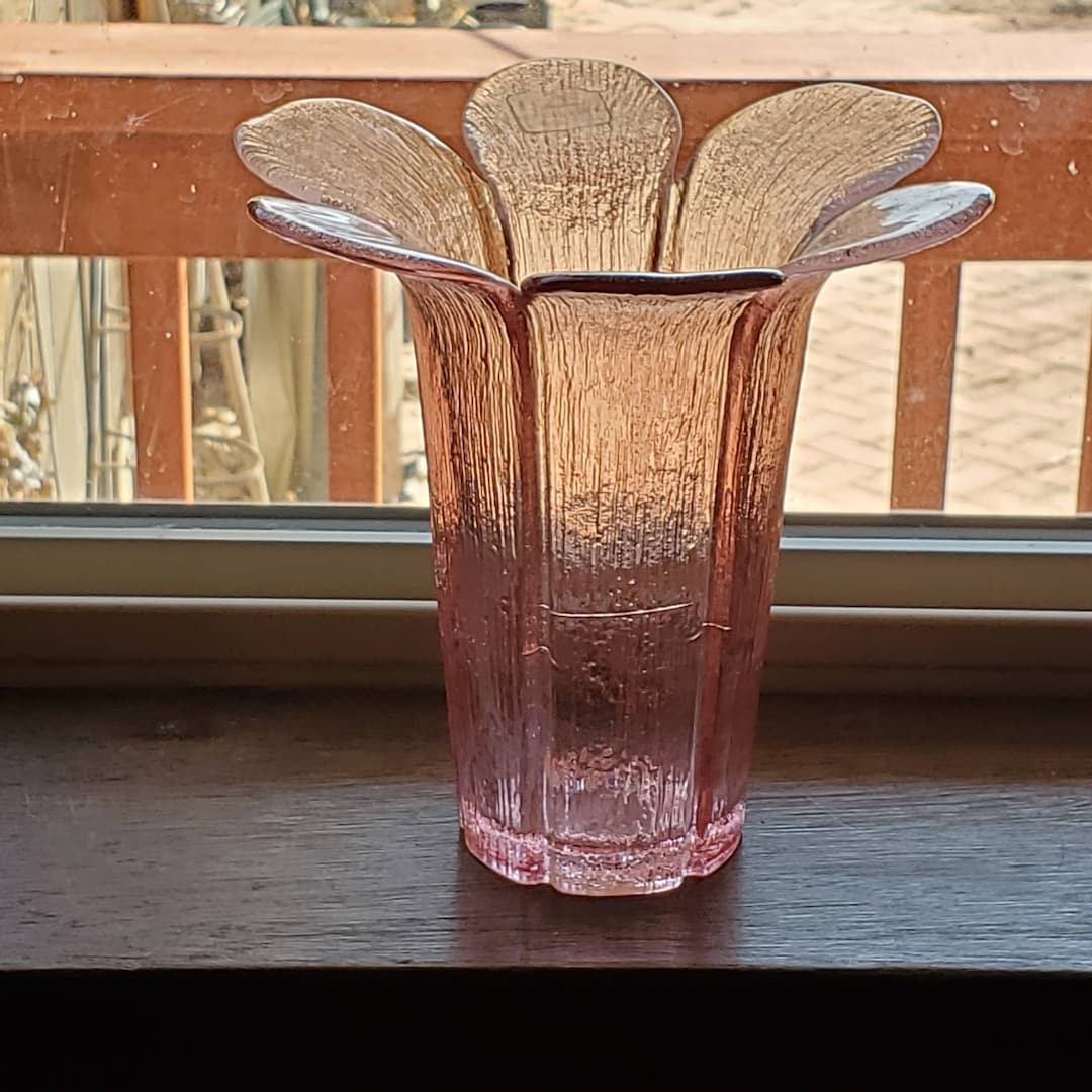 Reduced! Rare Viking Glass Vase, 1980s, Flower Petal Vase, Pink Art ...