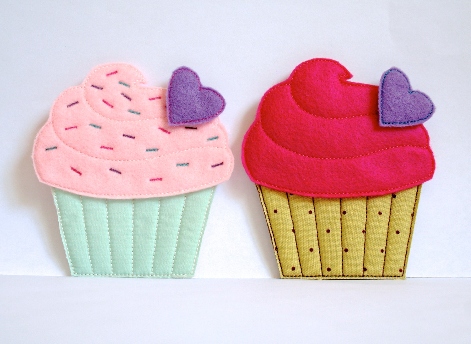 In the Hoop Felt Cupcake Set Machine Embroidery Pattern Design - Etsy