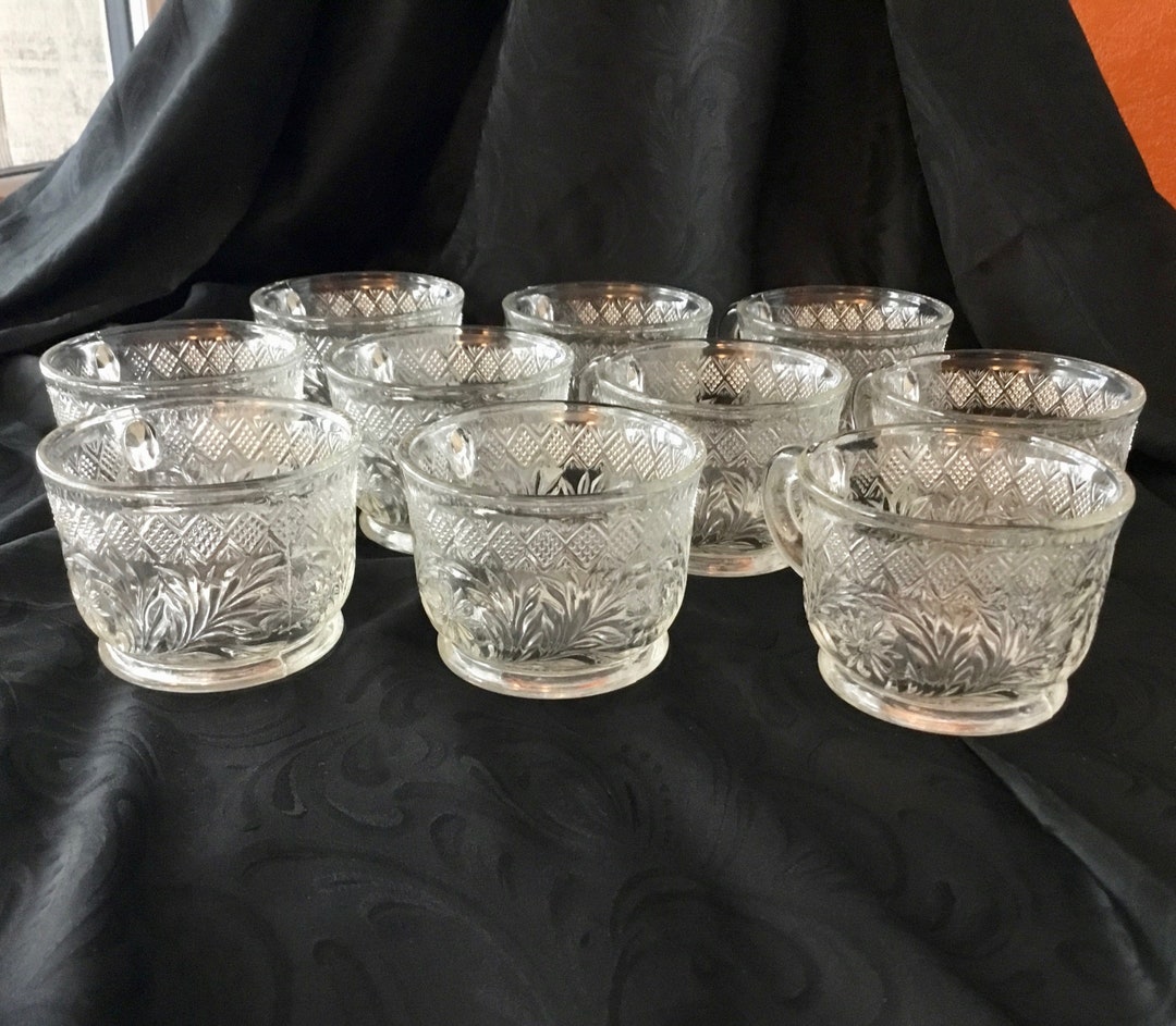 Vintage L.E. Smith Glass Company "holiday" Punch Cups (set of Ten ...