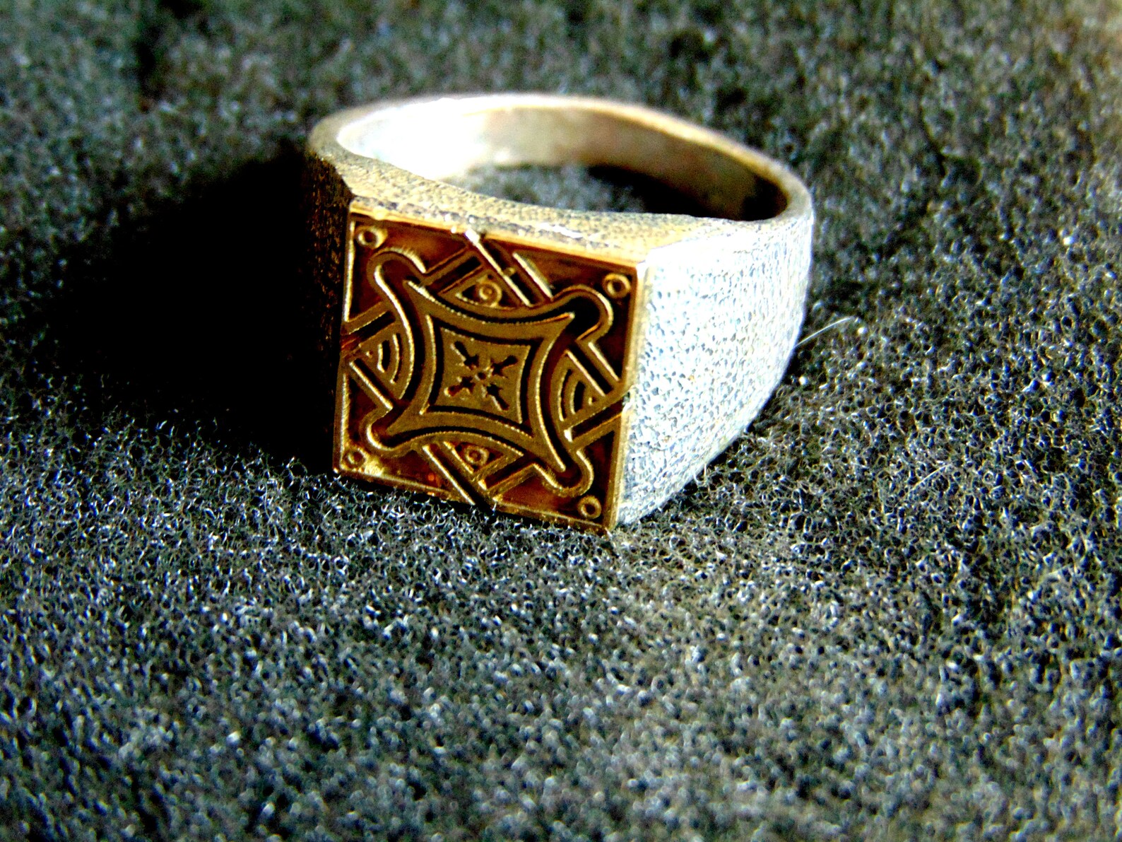 18k Gold and Silver Signet Ring Men Engraved Signet Ring Wax | Etsy